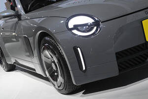 【これが本音だ】シニア男性の5割超が「モテたい」と宣言！ 自動車おじさんにも“ワンチャン”あるのか？ 再浮上のカギは「黒のSUV」？（Merkmal）(ヘッドライン) | 自動車情報・ニュース ...