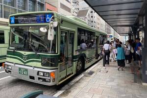 自動車CMの聖地――「信号ゼロの絶景ロード」10kmをご存じか（Merkmal）(ヘッドライン) | 自動車情報・ニュース - carview!